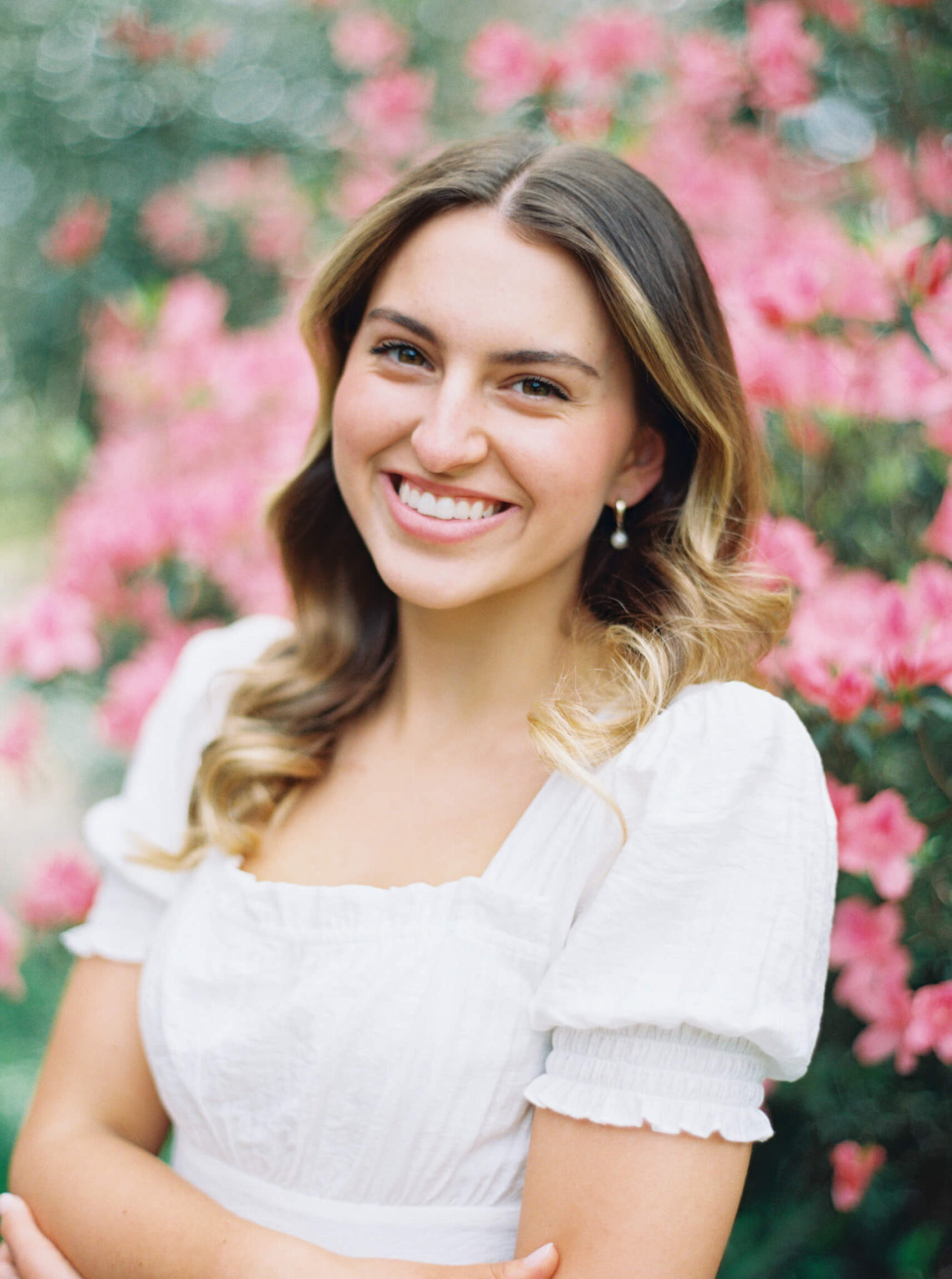 Senior Pictures at the UL Alumni Center and Gardens | Lauren's ...