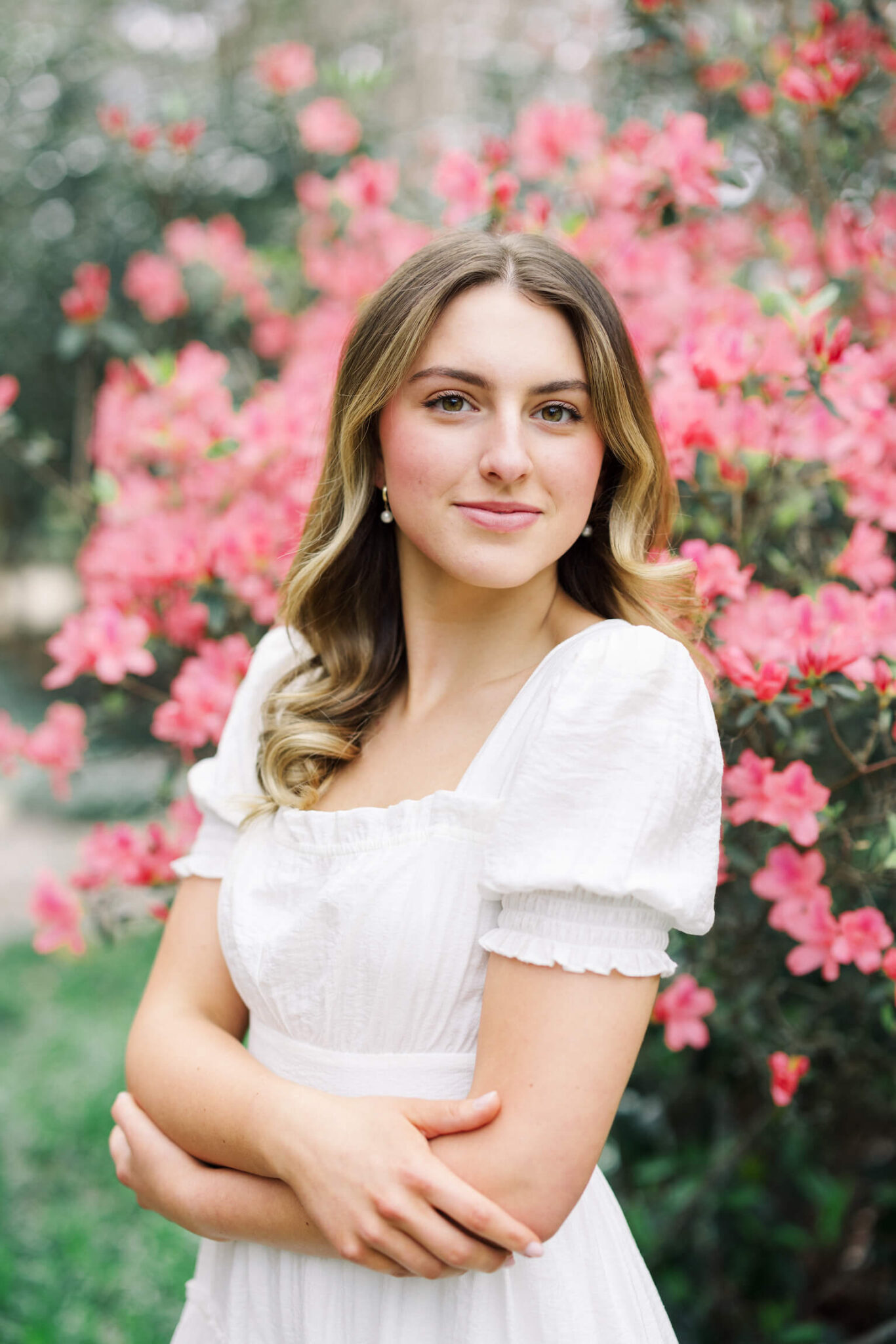 Senior Pictures at the UL Alumni Center and Gardens | Lauren's ...